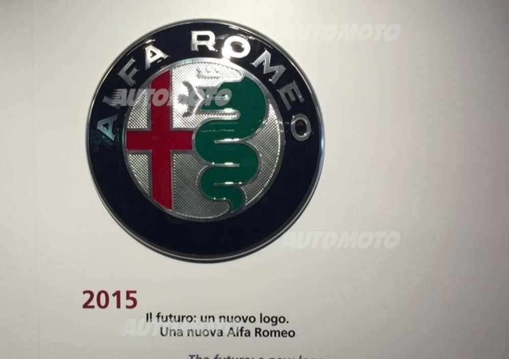 Alfa Romeo: la Giulia porta con sé anche il nuovo logo - News - Automoto.it