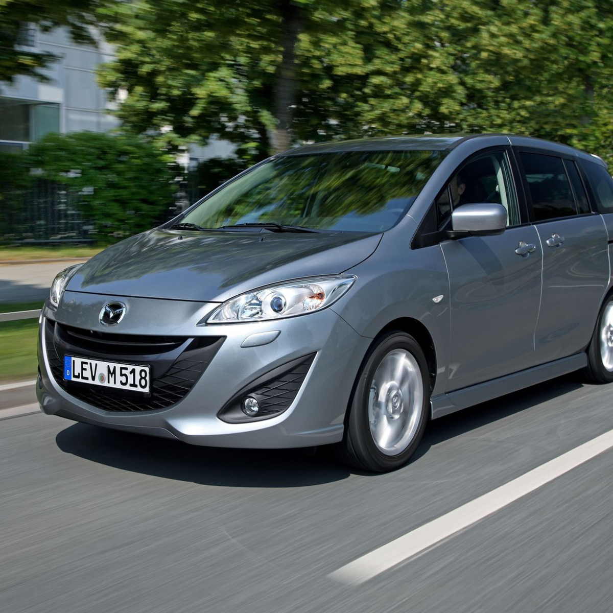 Nuova Mazda 5: da 19.650 euro - News - Automoto.it