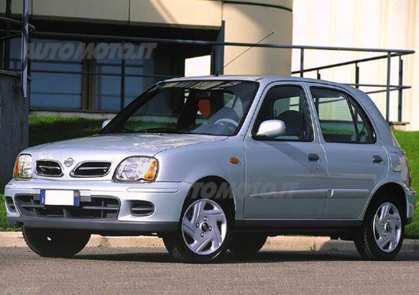 Nissan Micra 1.0i 16V cat 5 porte Glamour Plus (02/2002 - 01/2003 ...