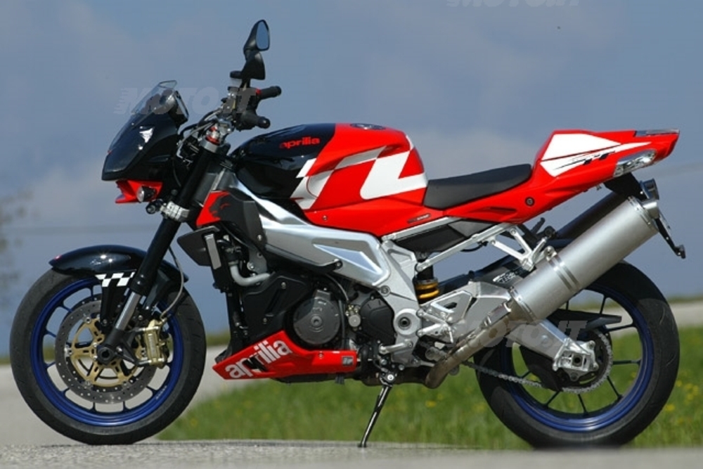Prova APRILIA Tuono 1000 R - Prove - Moto.it
