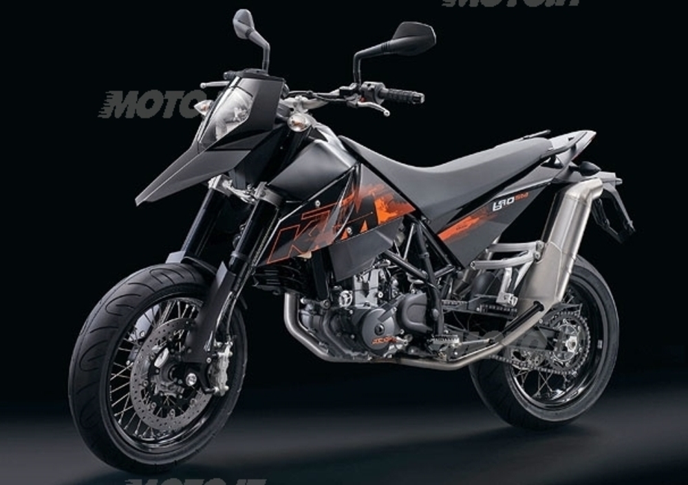Prova KTM 690 SM Base e Prestige - Prove - Moto.it