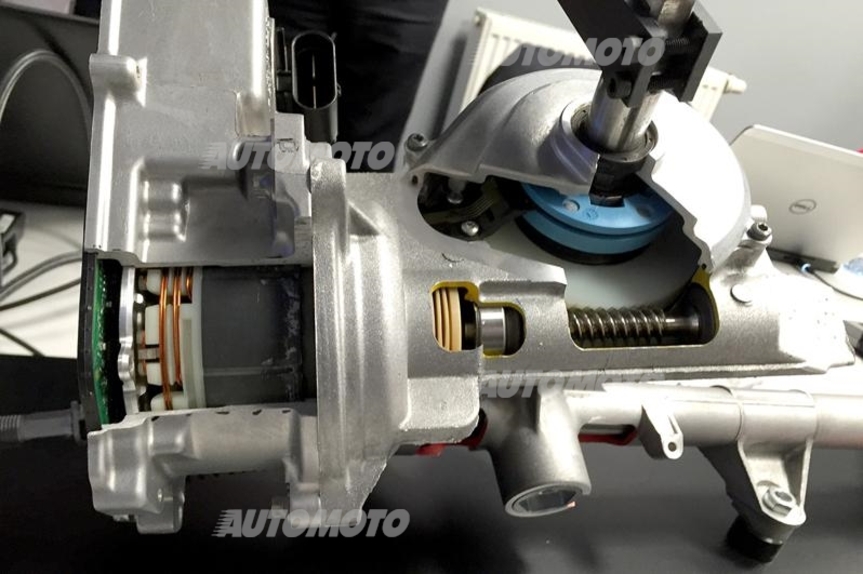 Servosterzo elettrico: ecco perché è meglio dell’idraulico - News ...