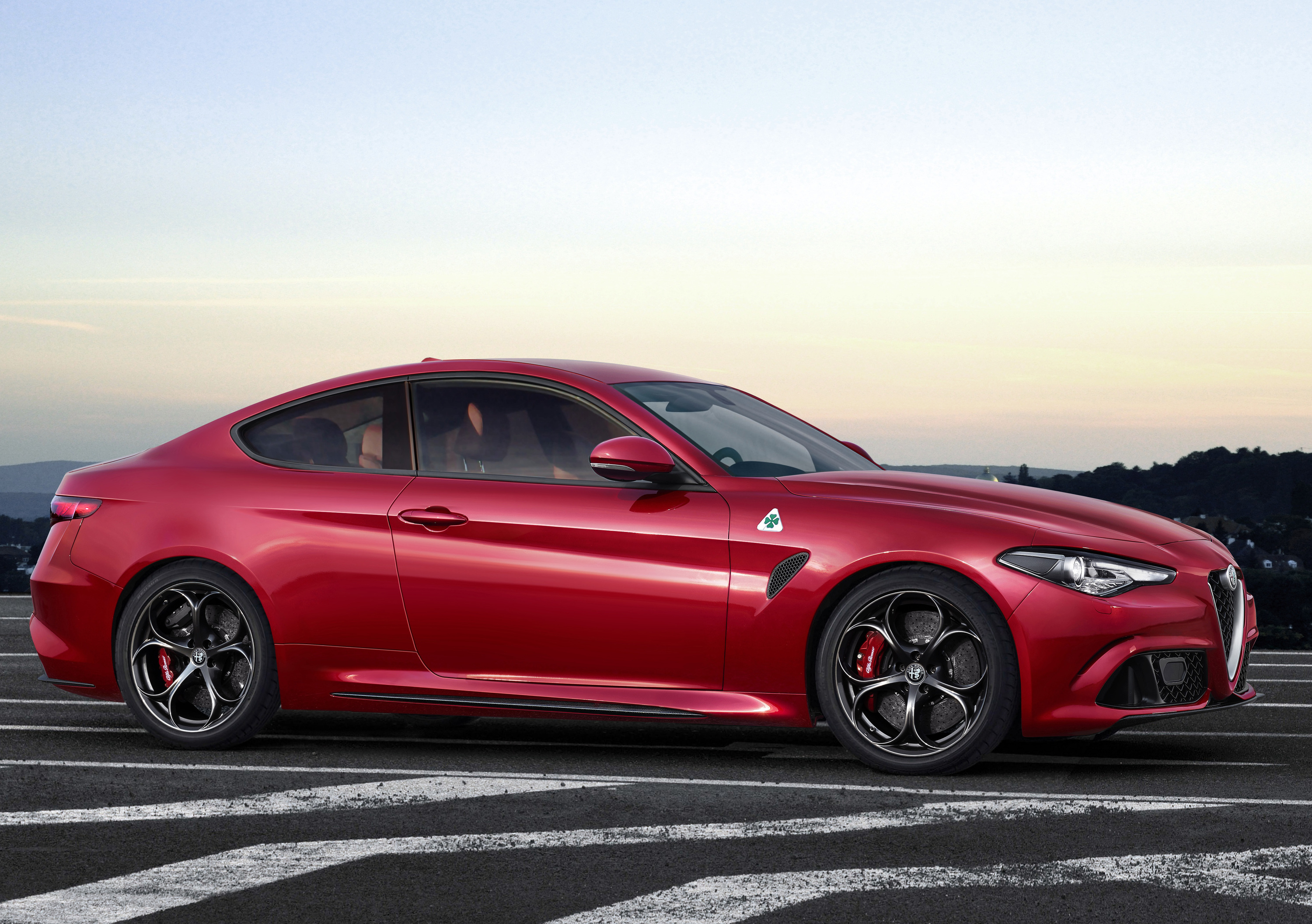 Alfa Romeo Giulia Coupé: spirito corsaiolo - News - Automoto.it