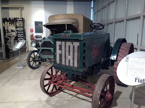 100 anni fa nasceva Fiat 702, il primo trattore Fiat - News - Automoto.it