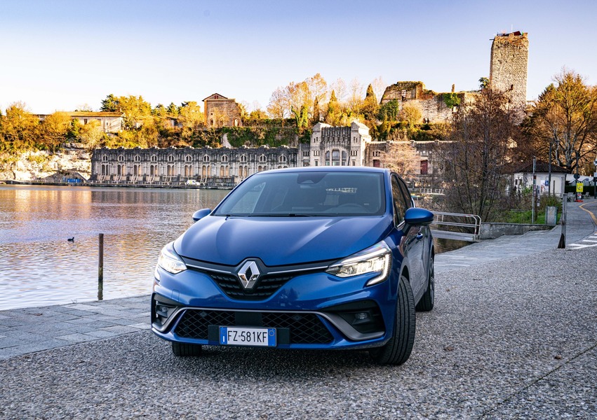 Renault Clio SCe 65 CV 5 porte Equilibre (01/2022): prezzo e scheda ...