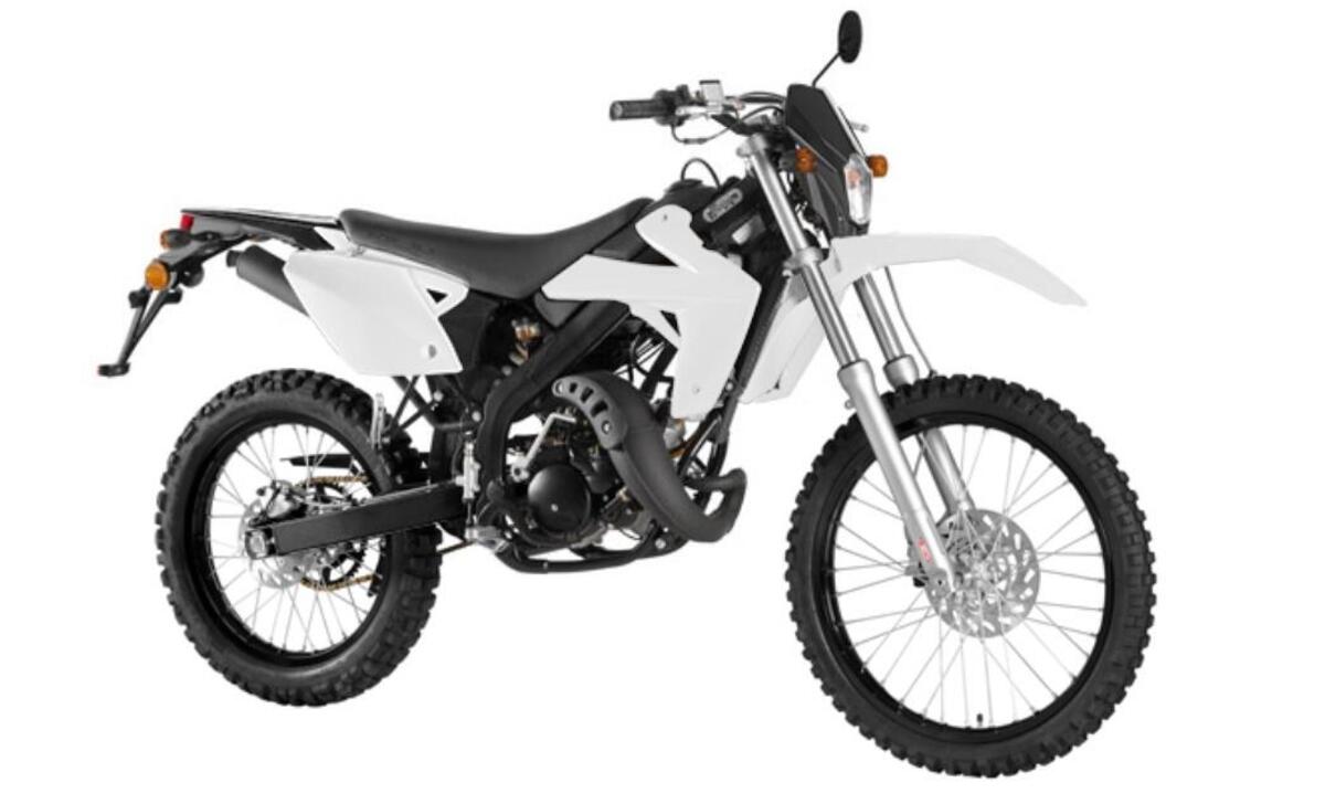 Rieju MRT 50 (2018 - 20), prezzo e scheda tecnica - Moto.it