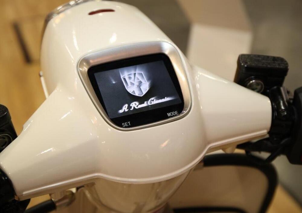 Royal Alloy TG 300 (2020), prezzo e scheda tecnica - Moto.it