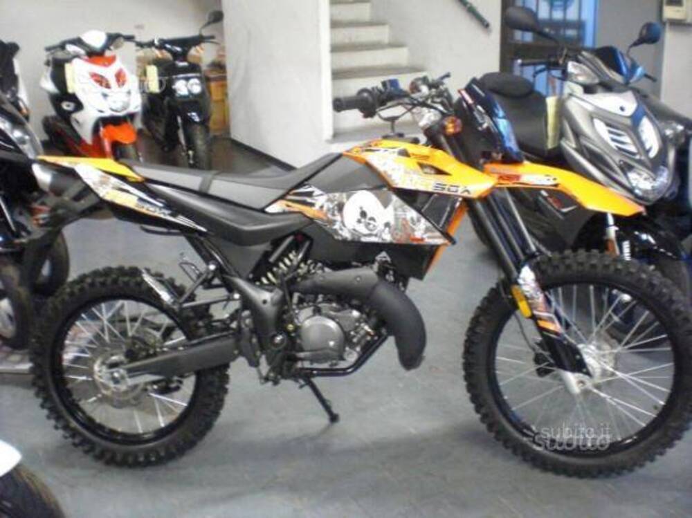 Vendo KSR Moto TR 50 X 2T (2014 - 17) nuova a Montebelluna (codice ...