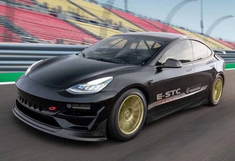 Parte il nuovo campionato con le Tesla, In Italia: le Model 3 in pista ...