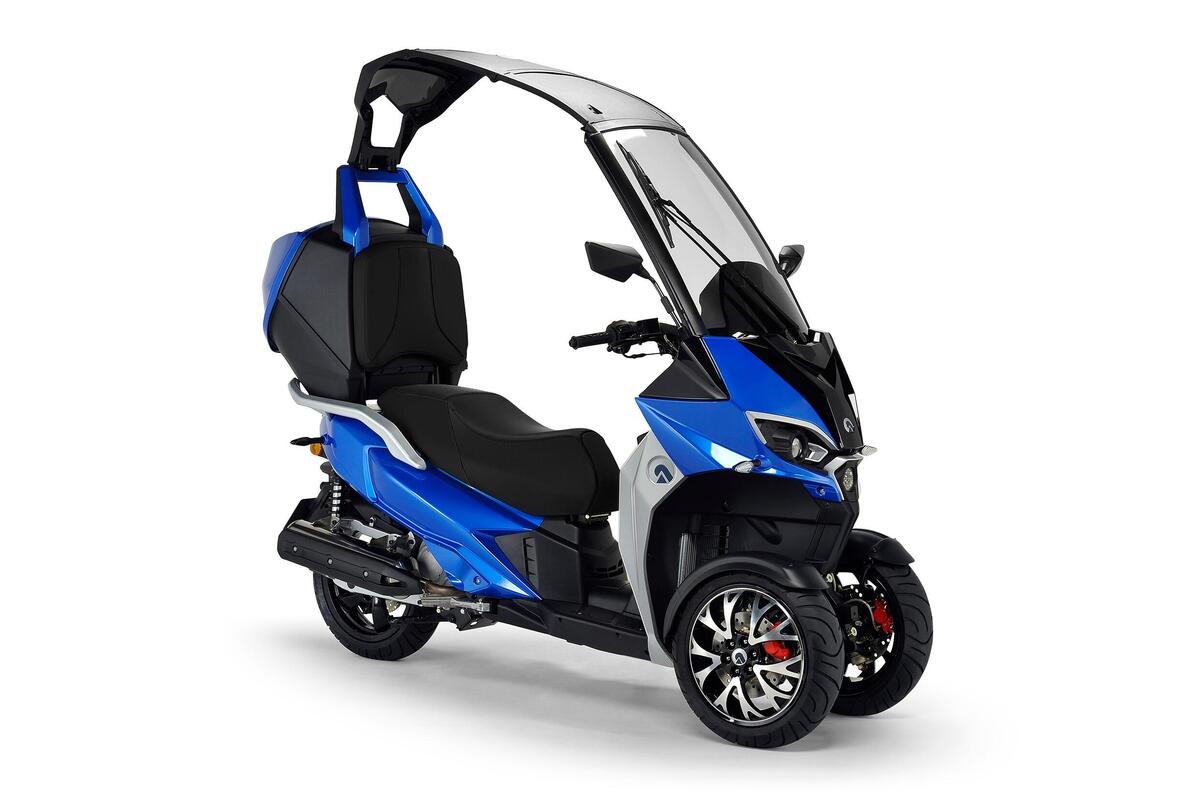 Adiva AD 1 200 (2020), prezzo e scheda tecnica - Moto.it