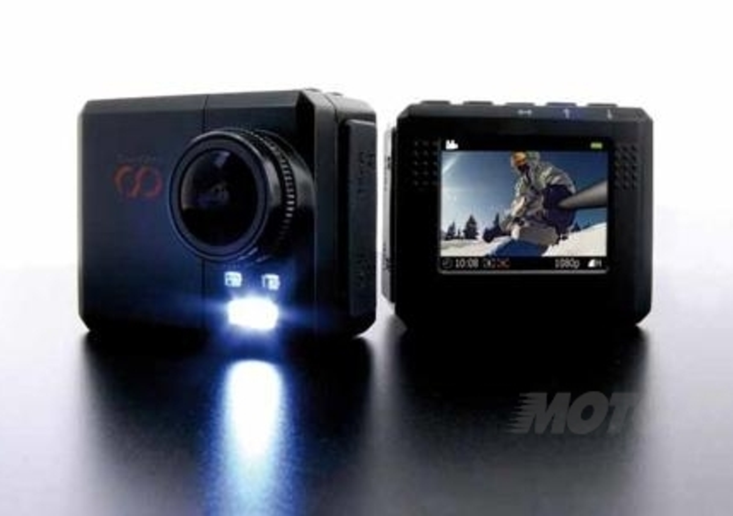 CamOne Tec Infinity, action cam con display - Accessori - Moto.it