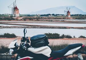 Moto usate e moto nuove. Forum e news su Moto.it