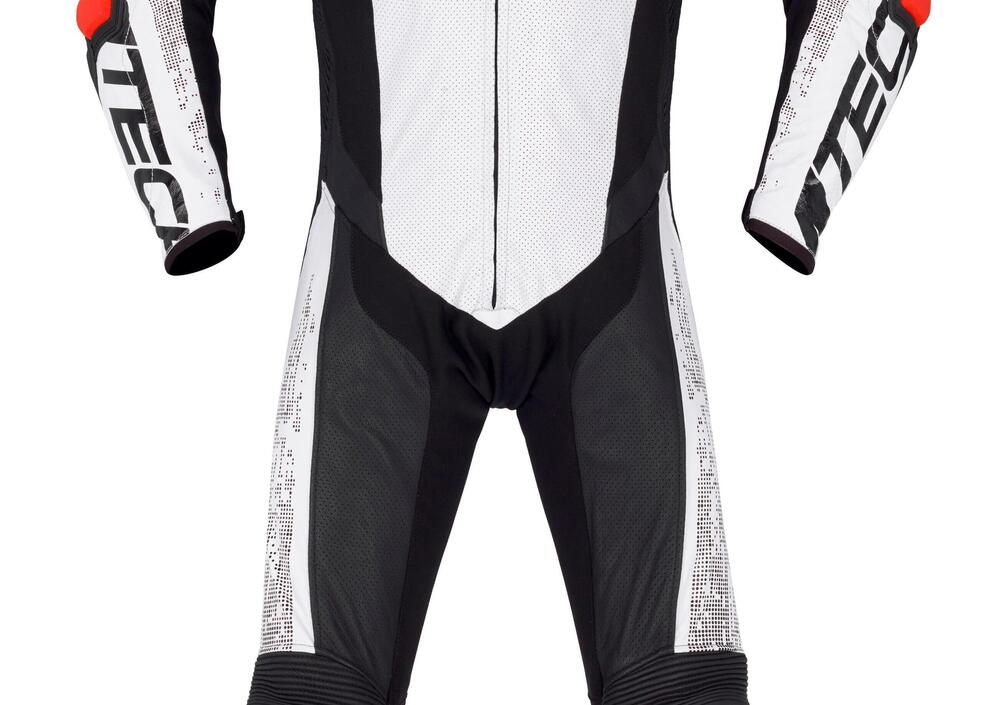 Wheelup: tuta in pelle MTech Ring - Accessori - Moto.it