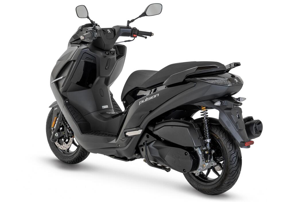 Prova Peugeot Pulsion 125 Euro 5: il premium francese [VIDEO] - Prove ...