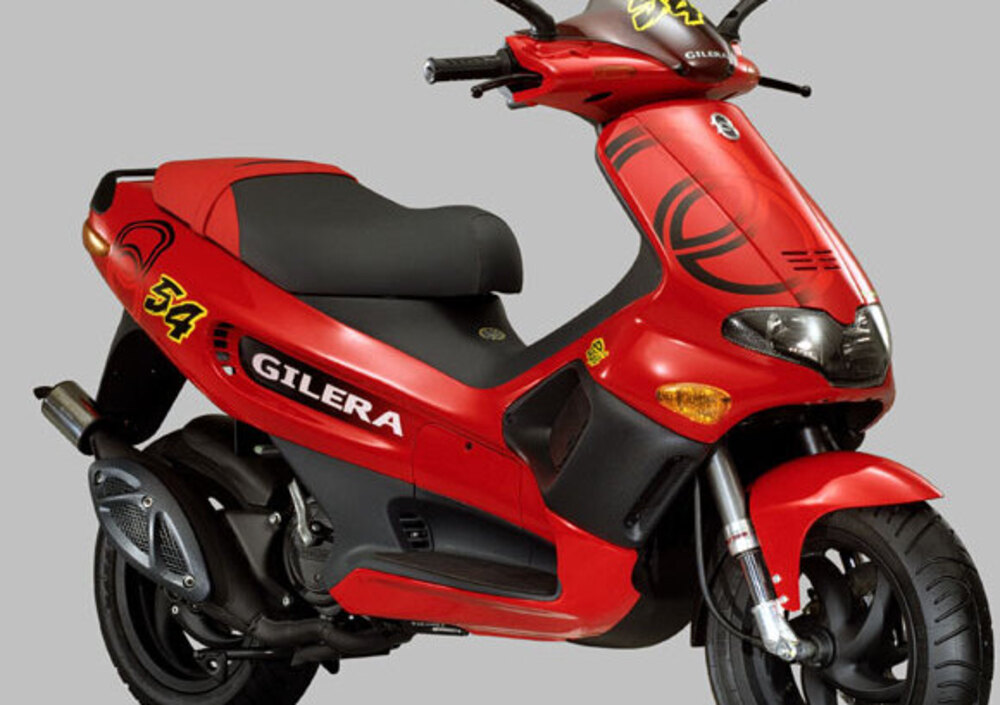 Gilera Runner 50 Poggiali (2002), prezzo e scheda tecnica - Moto.it
