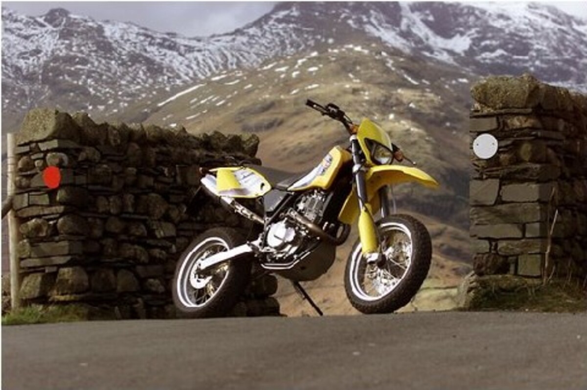 Ccm 644 Dual Sport Trail, prezzo e scheda tecnica - Moto.it