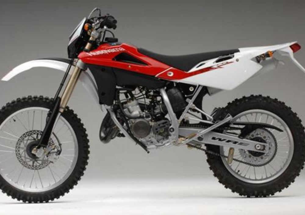 Husqvarna WRE 125 (2008), prezzo e scheda tecnica - Moto.it