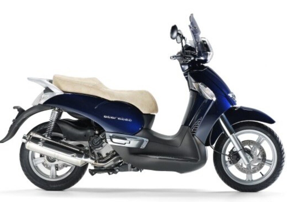 Aprilia Scarabeo 400 (2006 - 11), prezzo e scheda tecnica - Moto.it