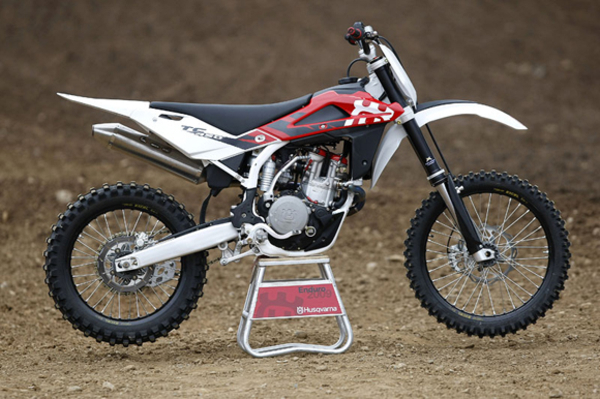 Husqvarna TC 450 (2009), prezzo e scheda tecnica - Moto.it