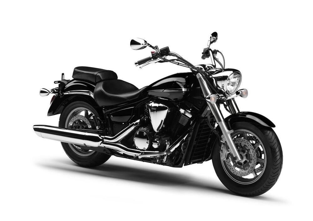 Yamaha XVS 1300 Midnight Star (2006 - 16), prezzo e scheda tecnica ...