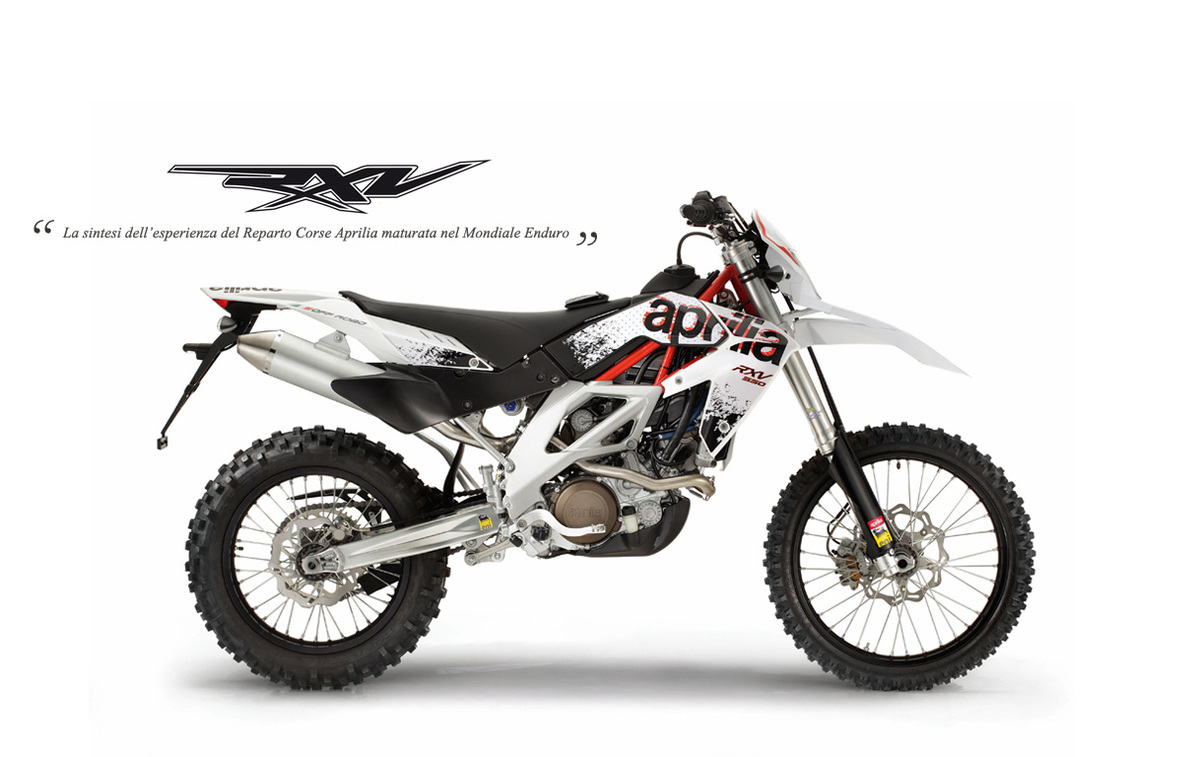 Aprilia RXV 550 (2009 - 14), prezzo e scheda tecnica - Moto.it