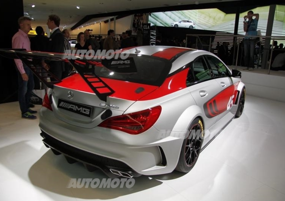 Mercedes-Benz CLA 45 AMG Racing Series concept - Saloni - Automoto.it