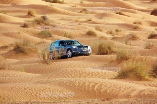 Mercedes-Benz Desert Drive: con le Stelle nel deserto tunisino - Prove ...