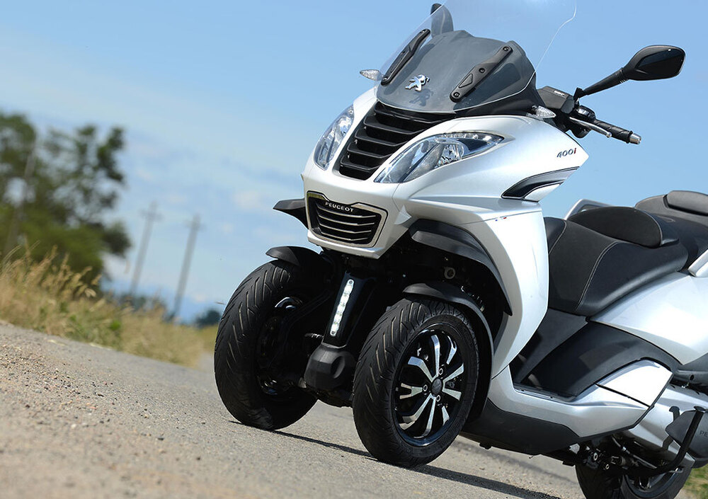 Peugeot Metropolis 400 Active (2017 - 18), prezzo e scheda tecnica ...