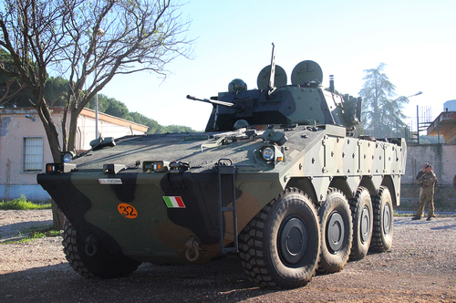 Iveco Freccia VBM, difesa assoluta per l'Esercito Italiano. Lo abbiamo ...