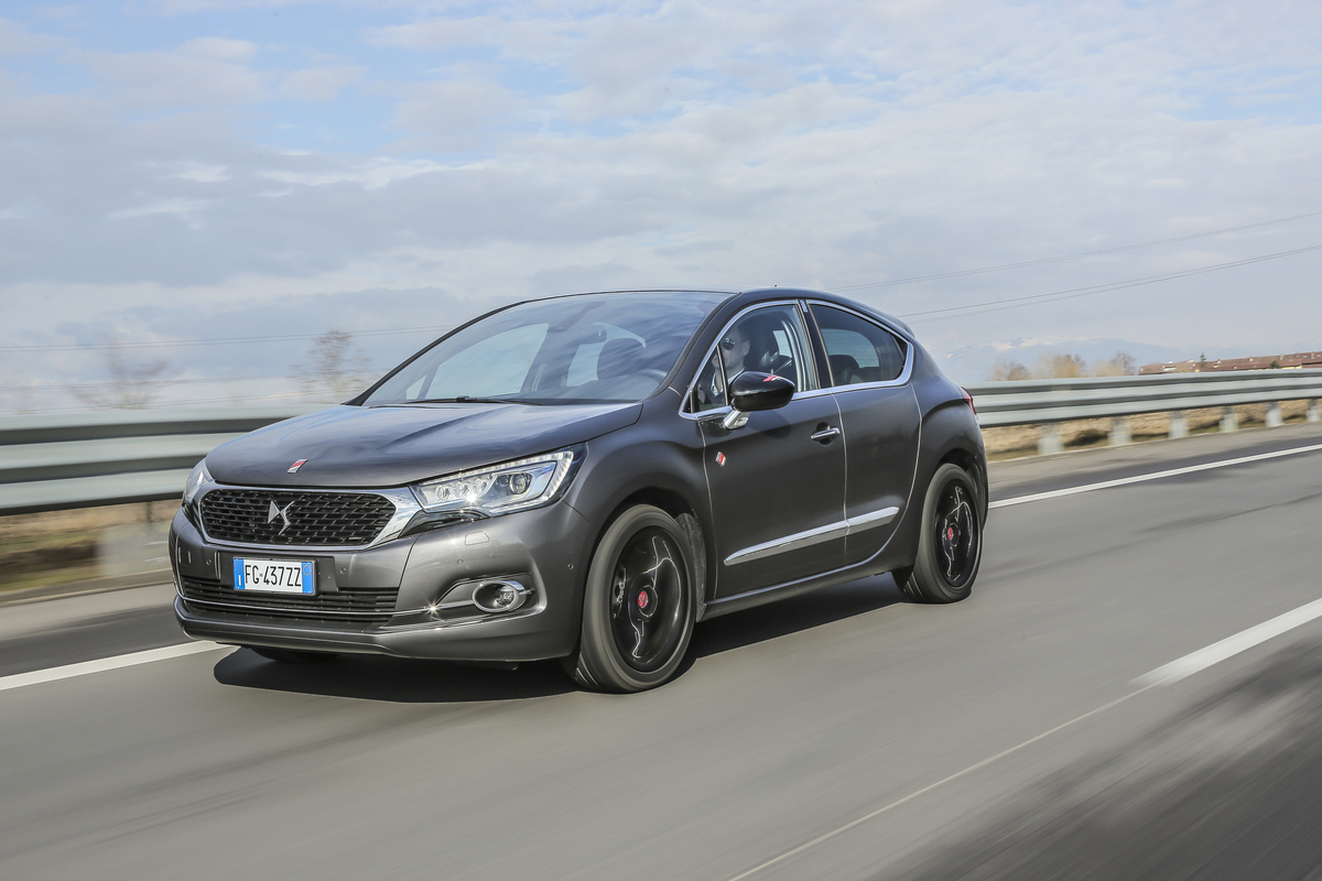 DS4 Performance Line [Video primo test] - Prove - Automoto.it